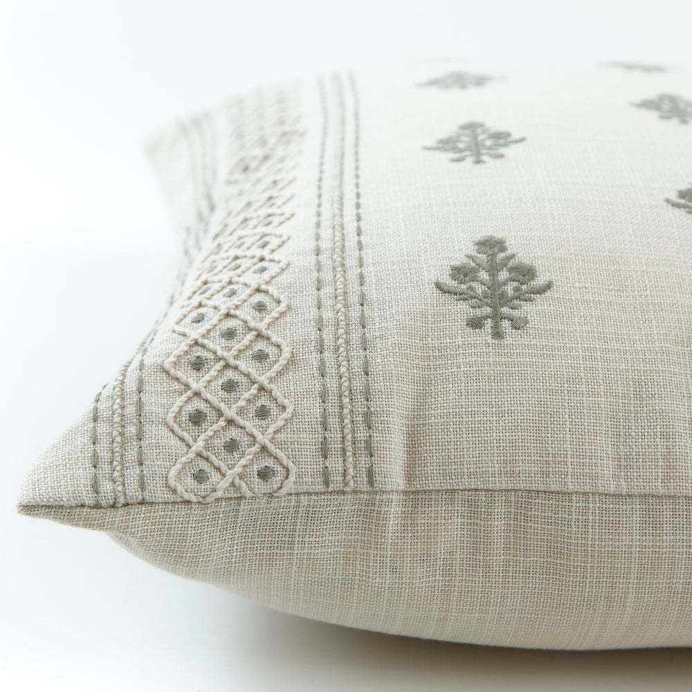 Daisy Eucalyptus Cushion | Sustainable | Weaver Green