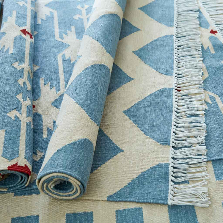 Faro Sky Blue Rug | 100% Recycled Plastic | Weaver Green